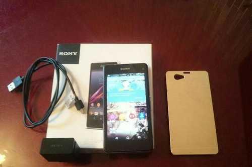 Телефон Sony Z1 compact D5503