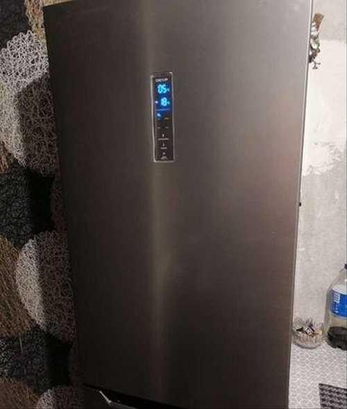 Холодильник Dexp RF-CN320HA/S серебристый
