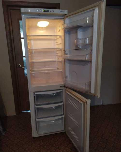 Холодильник Samsung " RL28dbsw1/BWT"
