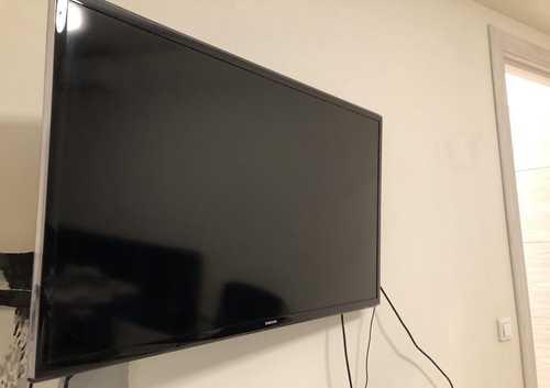 SAMSUNG LED UE40F6100