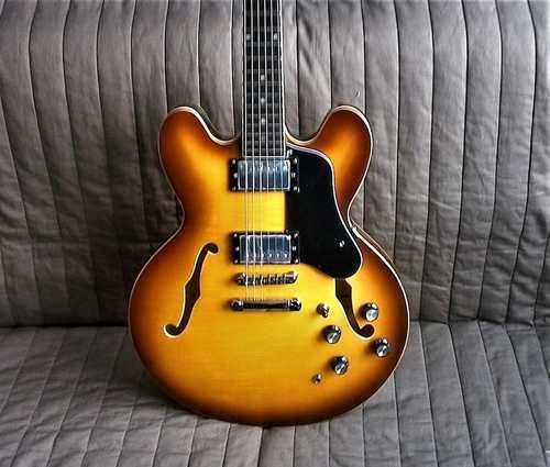 Gibson ES-335 Tobacco Burst Memphis Dot Reissue