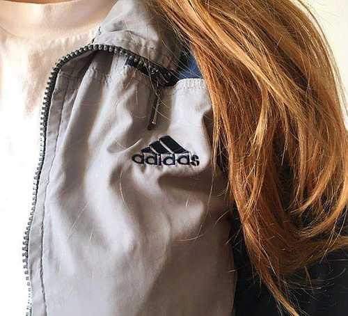 Спортивная куртка Adidas