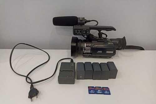 Видеокамера JVC GY-HM100