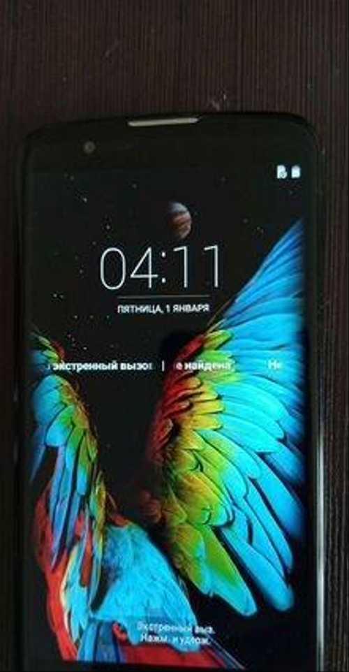 Смартфон LG k 10 LTE (2 батарейки, новое зарядное)