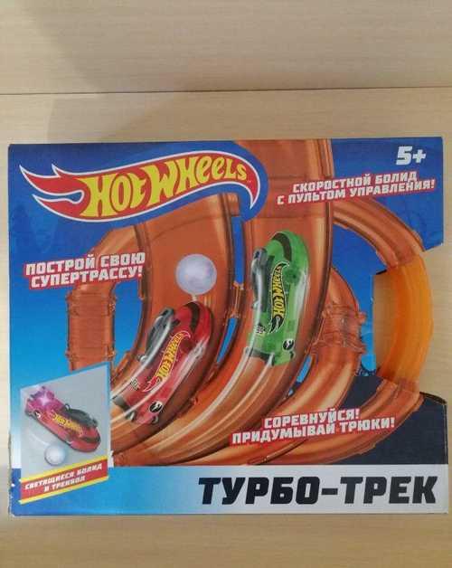 Трек в трубе HOT wheels