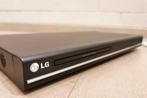 DVD плеер LG dvx 530