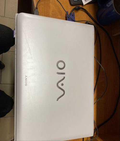 Ноутбук Sony vaio i7 SVE1712S1RW