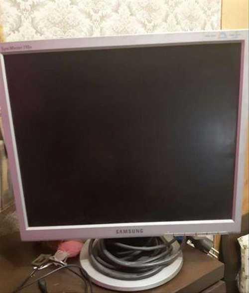 Монитор Samsung SyncMaster710N