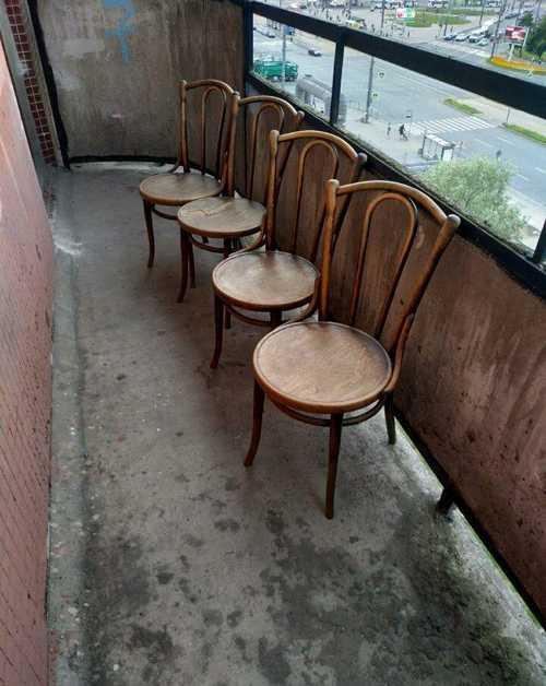 Старинные стулья Тонет