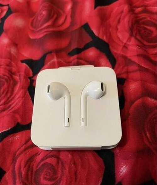 Наушники earpods