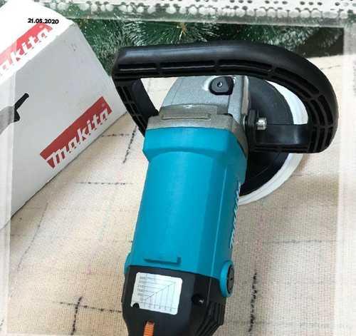 Полировальная машина Makita 9227CB