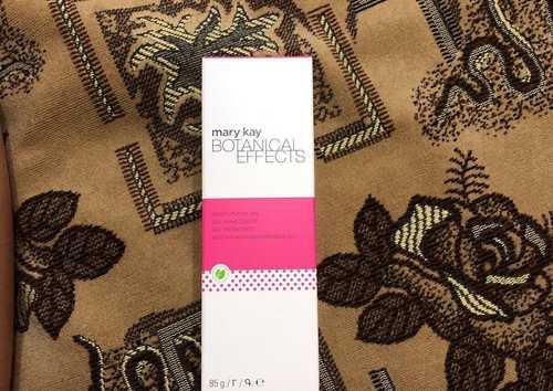 Увлажняющий крем Mary Kay