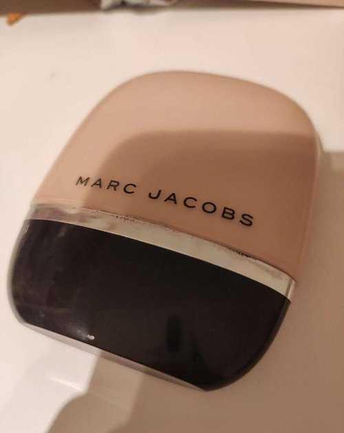 Marc Jacobs Shameless Foundation