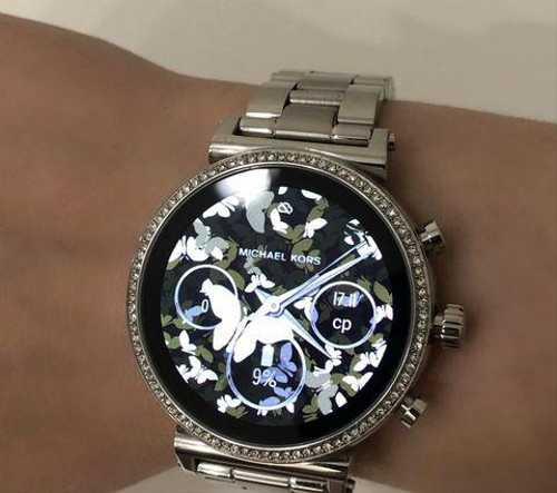 Часы michael kors smart watch
