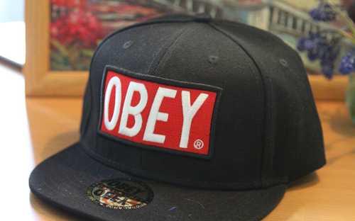 Кепка бейсболка Obey снепбэк новая. Черная