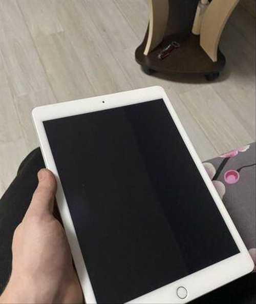 iPad 8 поколения