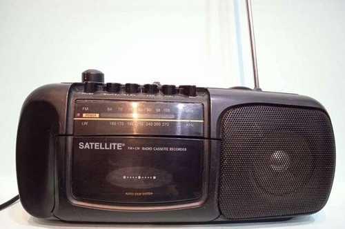 Радиомагнитофон satellite AJ-1066