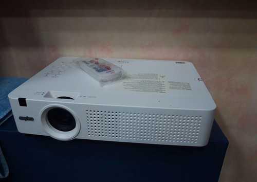 Видеопроектор Sanyo PLC-хu4000