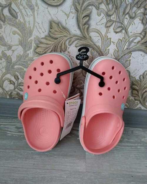 Продам сандали crocs
