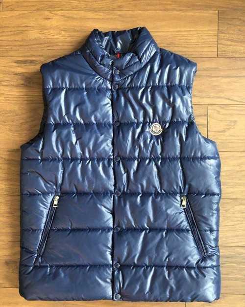 Жилет новый Moncler