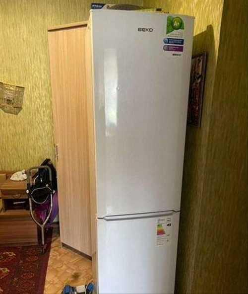 Холодильник Beko рабочий
