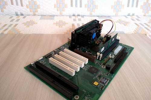 Плата Siemens Slot 1 /Pentium 2 - 400 MHz /128 MB