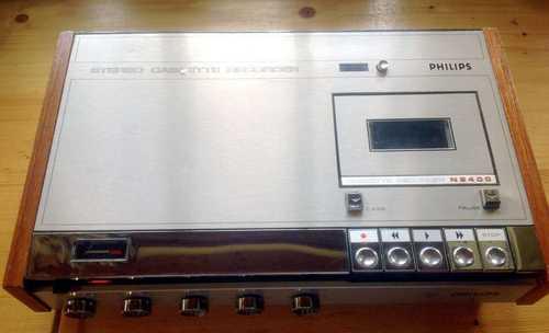 Кассетный магнитофон philips N2400. Holland 1970