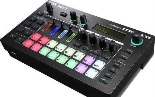 Roland MC-101 новый