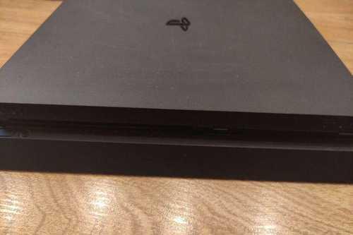 Sony playstation 4 PS4 slim