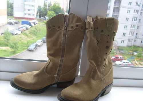 Замшевые казаки Zara