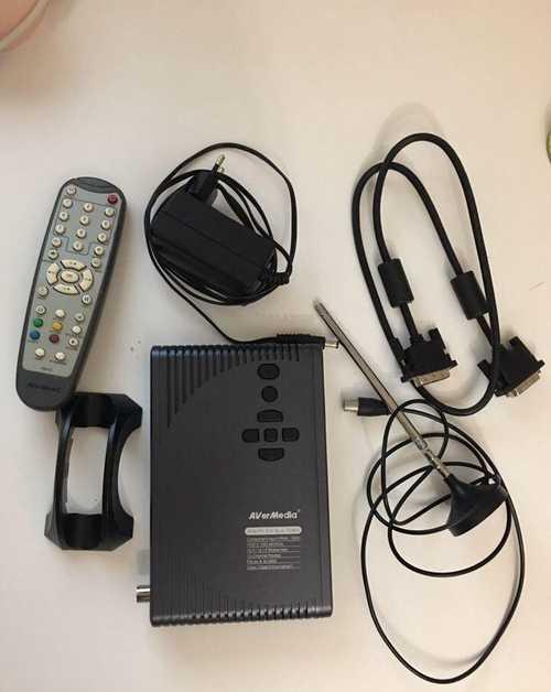 TV тюнер AVerMedia avertv DVI Box 1080i