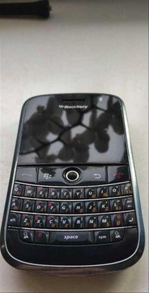 Телефон BlackBerry 9000