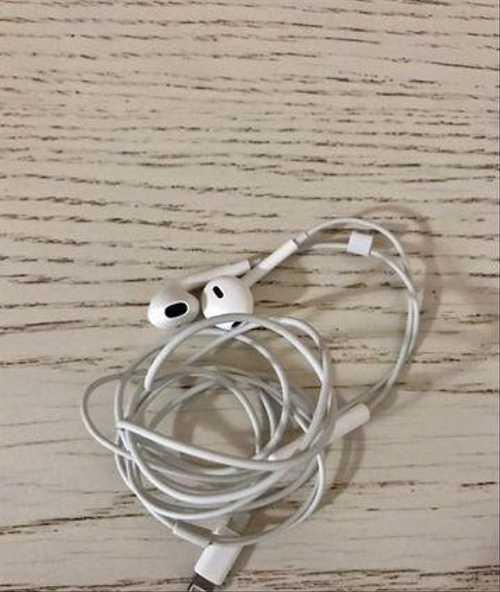 Наушники Apple EarPods (Lightning) оригинал