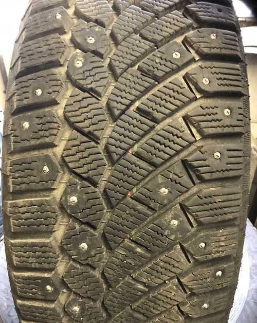 215/55 R17 Gislaved Nord Frost 200