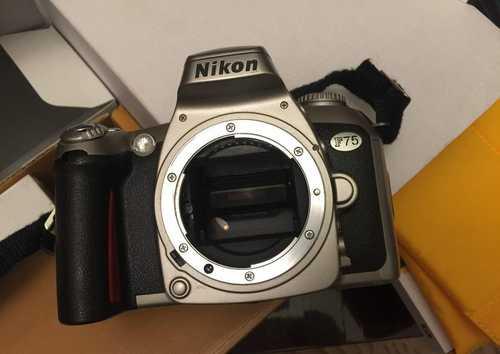 NIkon F75