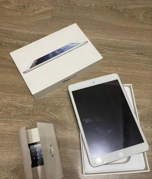 iPad mini Wi-Fi cellular 16 gb White на запчасти