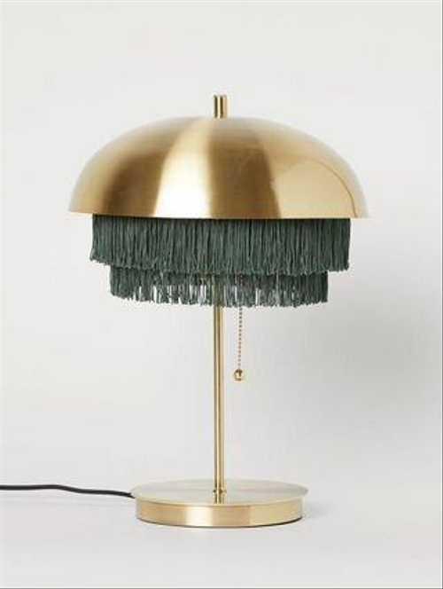 Настольная лампа с бахромой H&M