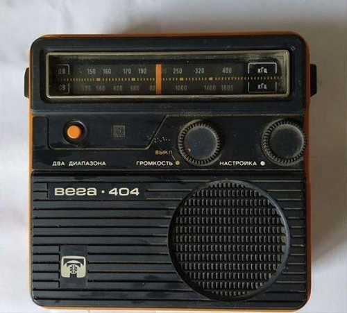 Радиоприемник Вега - 404 (СССР)