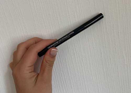 Подводка для глаз Dior diorshow on stage liner