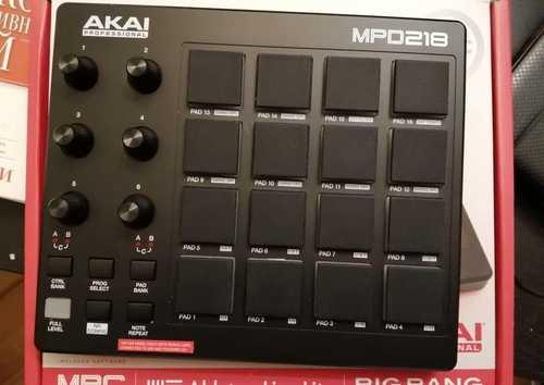 Akai Mpd 218