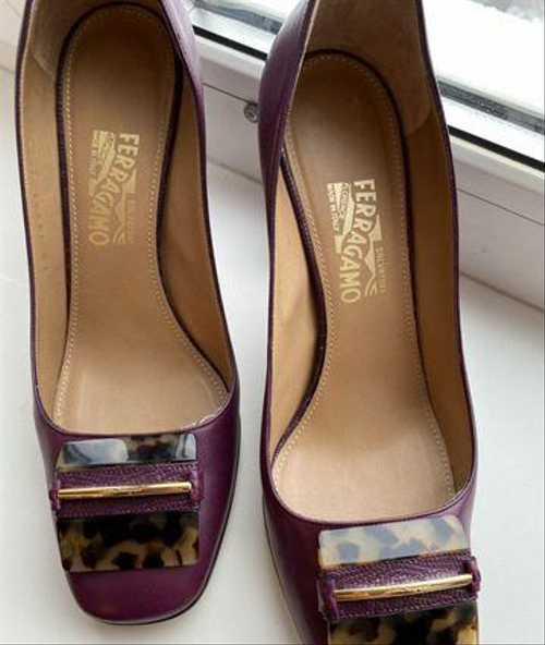 Туфли Salvatore Ferragamo р. 40