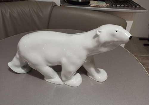 Статуэтка Белый Медведь