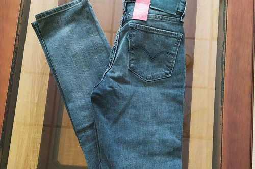 Джинсы levis новые 712 Slim, размер 25 32