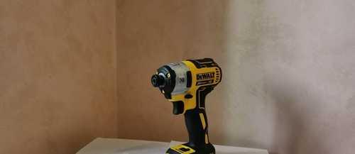 DeWalt DCF 887