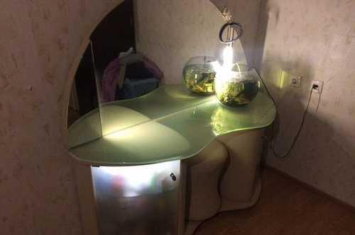 Дизайнерский Туалетный стол с зеркалом