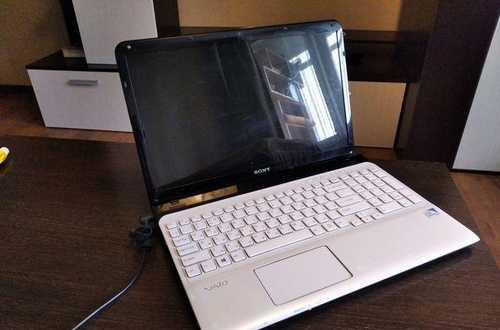 Sony Vaio SVE151C11V