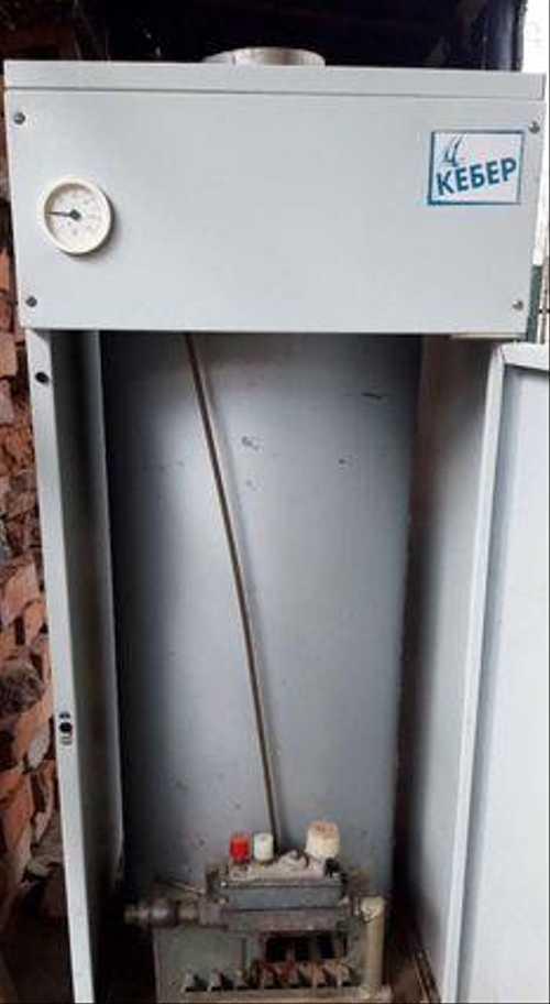 Газовый котел двухконтурный напольный