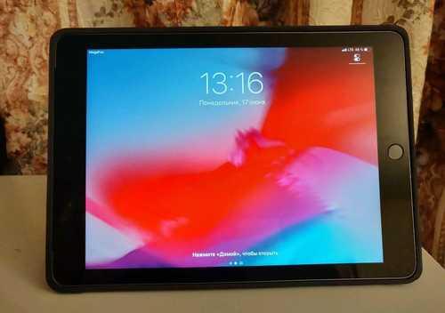iPad 9.7" 6TH GEN (2018) 128gb Cellular A1954
