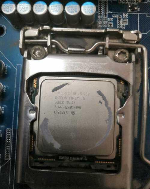 Intel Core i5 750 сокет LGA1156 +кулер