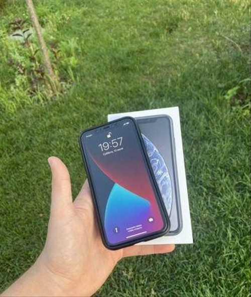 iPhone XR 128 gb рст